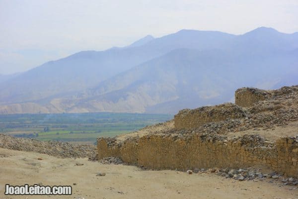 Chankillo In Peru • 2300-year-old Solar Desert Observatory