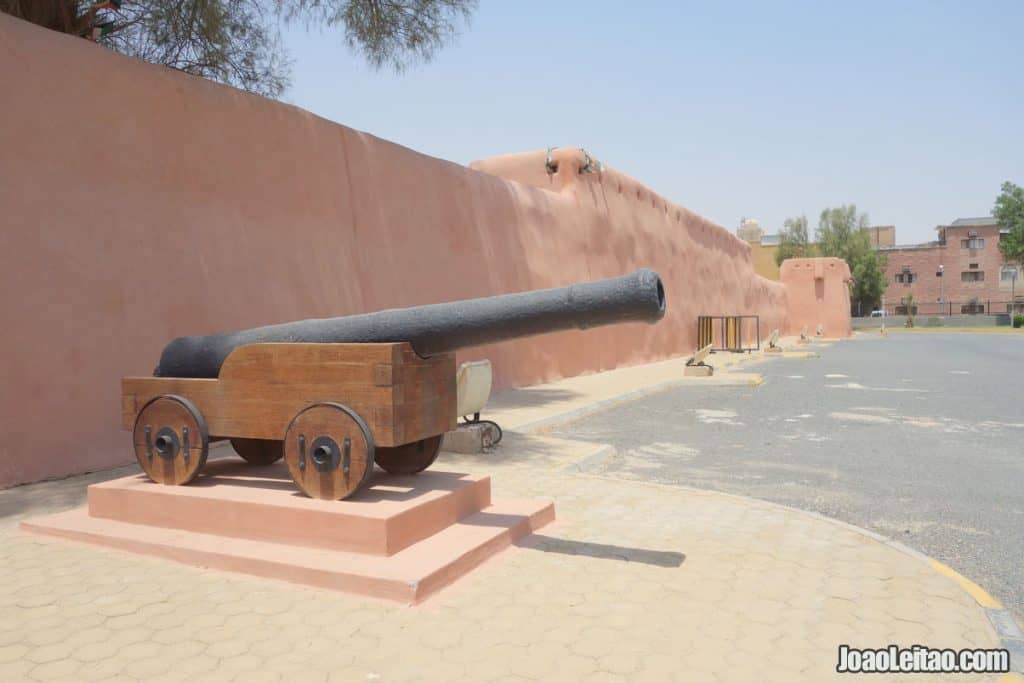 8 Amazing Places To Go When You Visit Kuwait + Photos & Tips